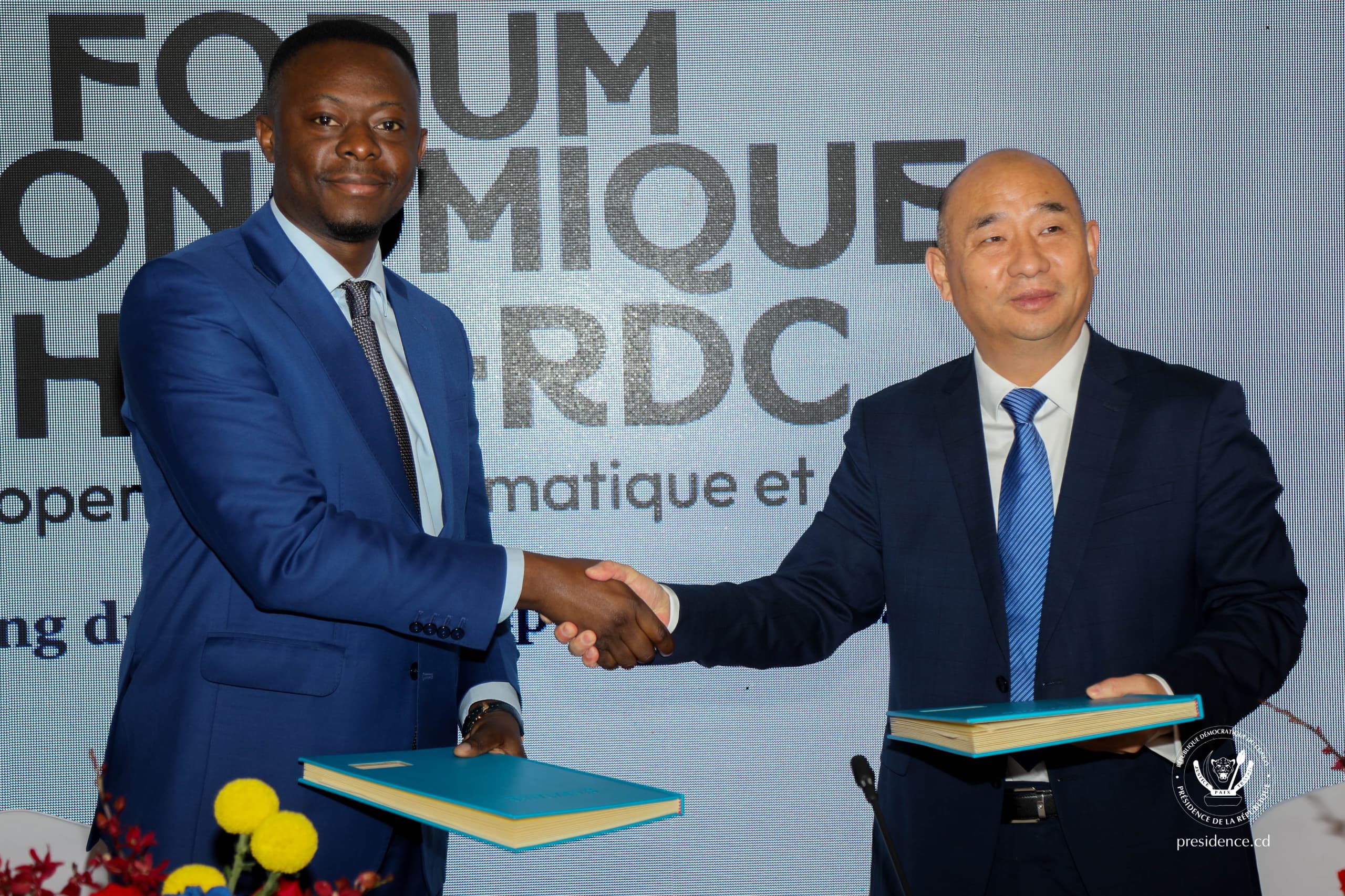 Électricité : La Rdc signe un protocole d’accord avec le Géant Chinois ...