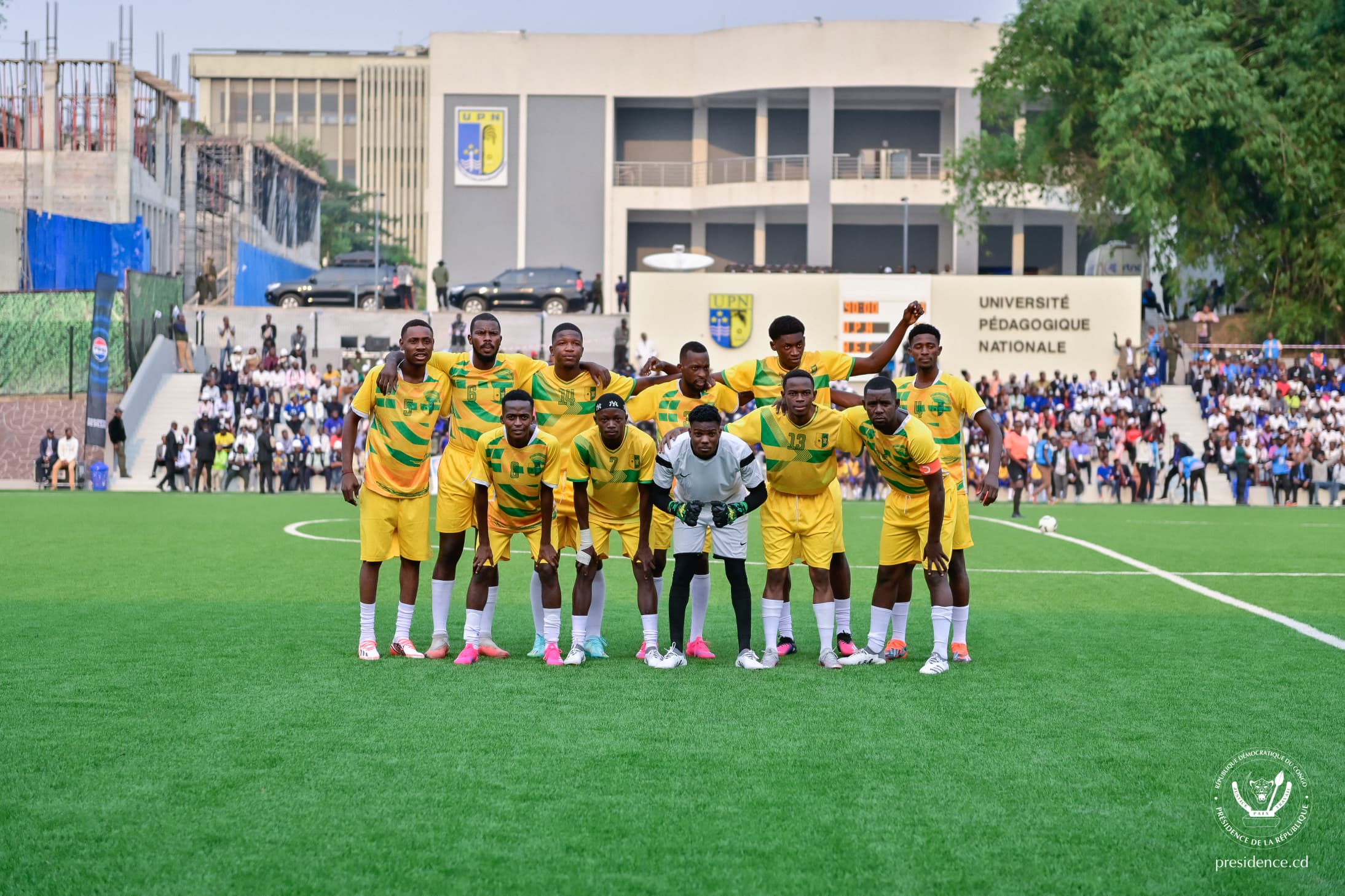 Le Président Félix Tshisekedi offre un complexe sportif à l’UPN, en ...