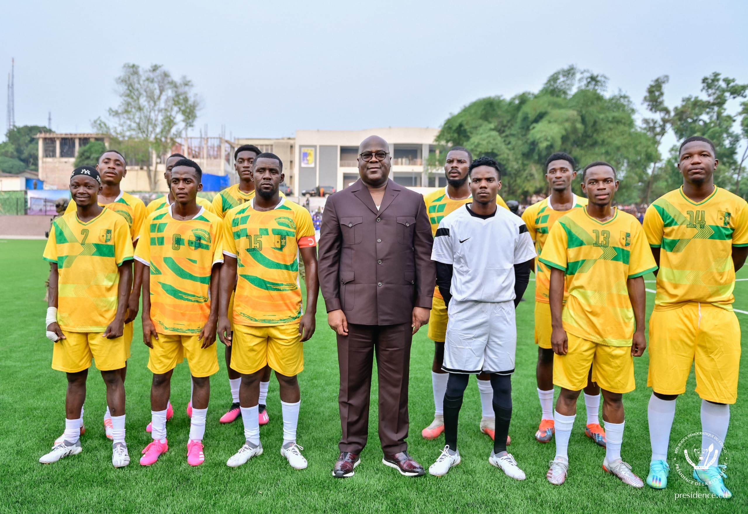 Le Président Félix Tshisekedi offre un complexe sportif à l’UPN, en ...