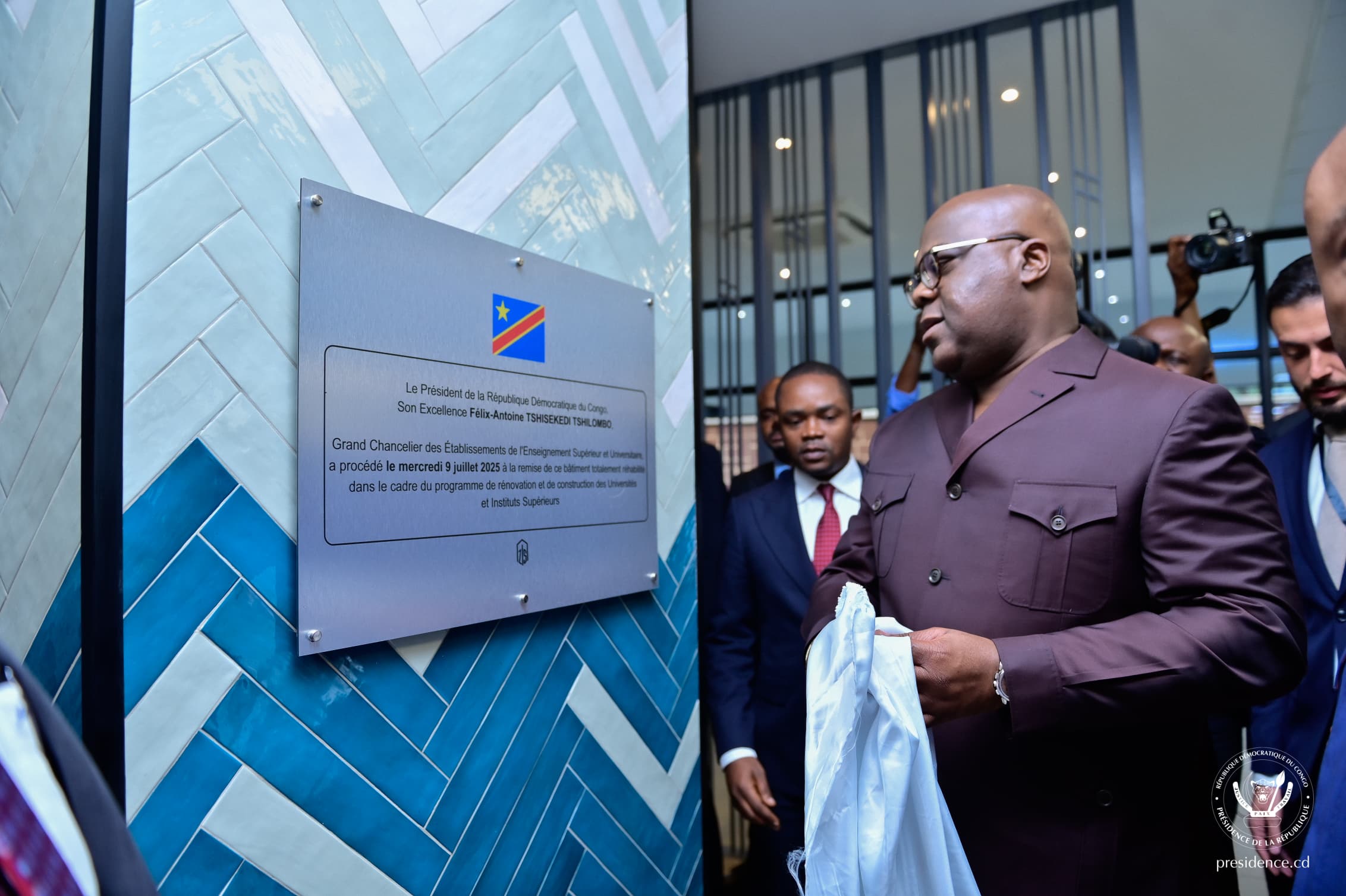 Le Président Félix Tshisekedi offre un complexe sportif à l’UPN, en ...